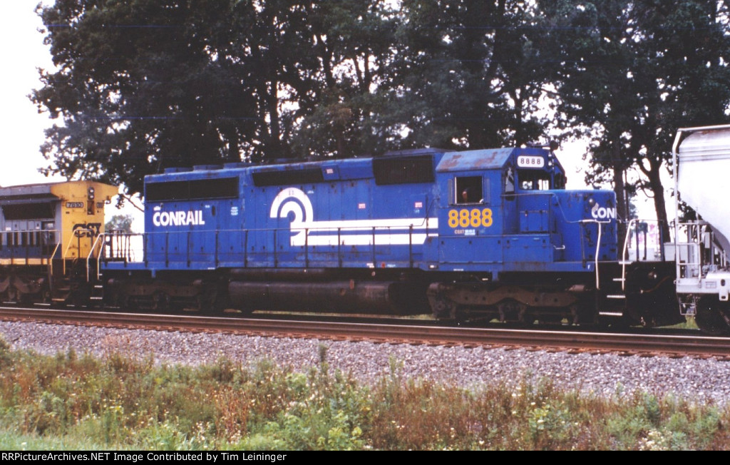 CSX 8888